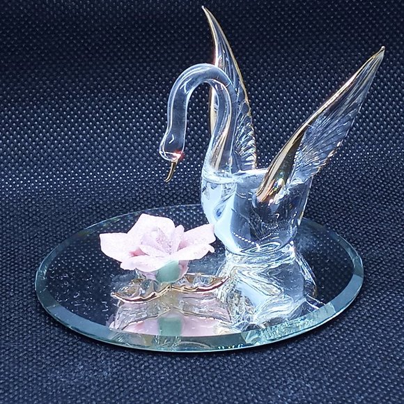Glass Baron | Accents | Glass Baron Blown Glass Swan With Pink Rose 244 ...